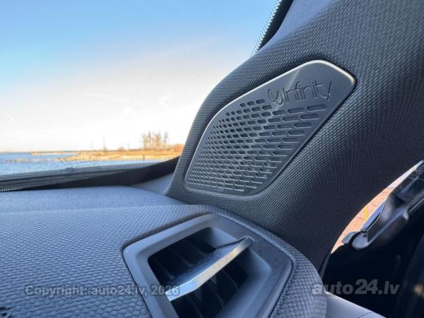 Melns Lynk & Co 01 2023 Tallina, ar dzinēja tilpumu 1.50 L un nobraukumu 13 tūkst. km par 24490 €, foto 11 vietnē AUTOMOTO.COM.LV