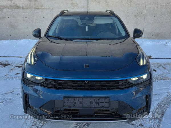 Zils Lynk & Co 01 2022 Viljandi, ar dzinēja tilpumu 1.50 L un nobraukumu 104 tūkst. km par 18999 €, foto 11 vietnē AUTOMOTO.COM.LV