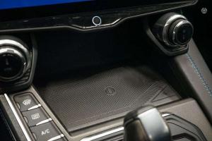 Синий Lynk & Co 01 2022 в Вильнюс, объемом двигателя 1.48 л и пробегом 49 тыс. км за 24900 €, фото 19 на AUTOMOTO.COM.LV