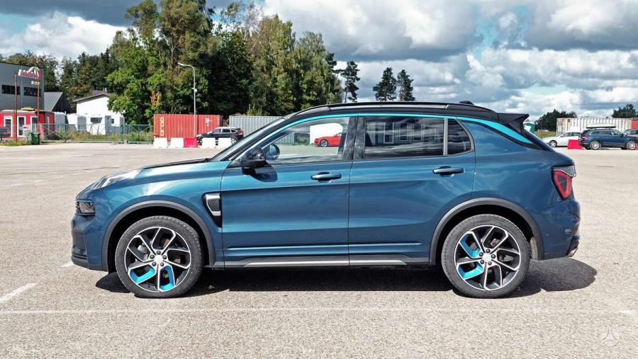Zils Lynk & Co 01 2022 Viļņa, ar dzinēja tilpumu 1.48 L un nobraukumu 132 tūkst. km par 17990 €, foto 9 vietnē AUTOMOTO.COM.LV