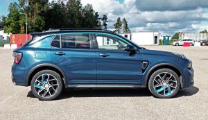 Zils Lynk & Co 01 2022 Viļņa, ar dzinēja tilpumu 1.48 L un nobraukumu 132 tūkst. km par 17990 €, foto 10 vietnē AUTOMOTO.COM.LV