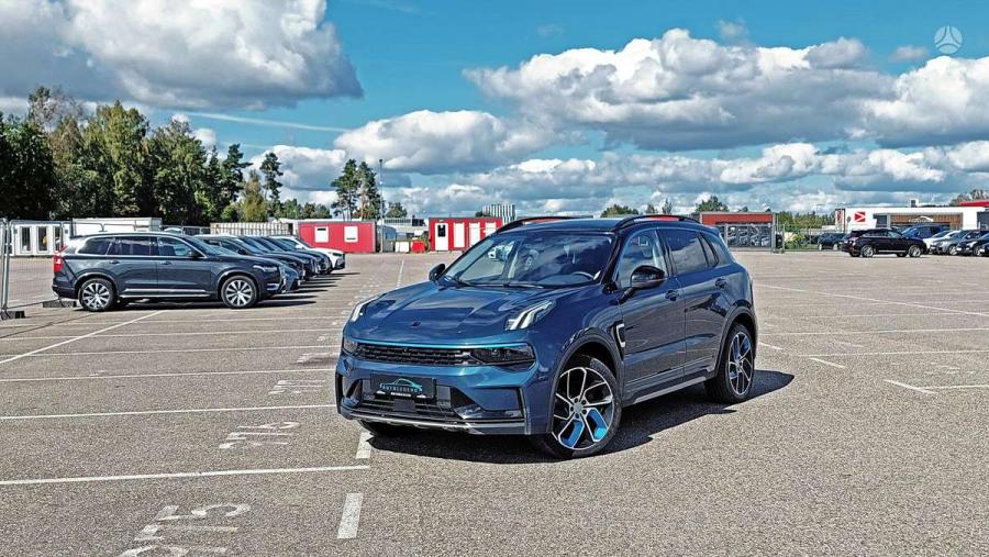 Zils Lynk & Co 01 2022 Viļņa, ar dzinēja tilpumu 1.48 L un nobraukumu 132 tūkst. km par 17990 €, foto 44 vietnē AUTOMOTO.COM.LV