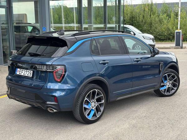 Blue Lynk & Co 01 2023 in Vilnius, with an engine capacity of 1.48 L and mileage of 58 thousand km for 24500 €, photo 4 on AUTOMOTO.COM.LV