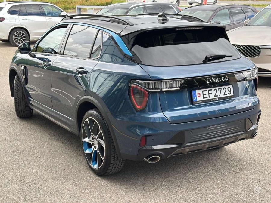 Blue Lynk & Co 01 2025 in Vilnius, with an engine capacity of 1.48 L and mileage of 58 thousand km for 24900 €, photo 5 on AUTOMOTO.COM.LV