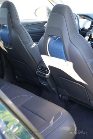 Zils Lynk & Co 01 2022 Tallina, ar dzinēja tilpumu 1.50 L un nobraukumu 89 tūkst. km par 24500 €, foto 18 vietnē AUTOMOTO.COM.LV