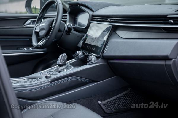 Lynk & Co 01 2022 in Tallinn, with an engine capacity of 1.50 L and mileage of 86 thousand km for 24600 €, photo 7 on AUTOMOTO.COM.LV