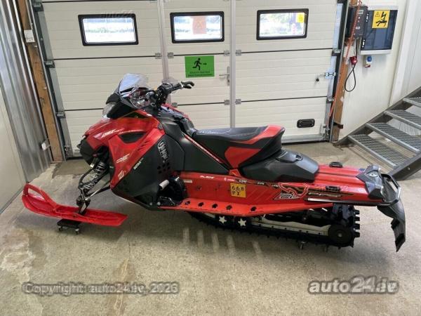 Sarkans LYNX Rave 2016 Tallina, ar dzinēja tilpumu 0.60 L un nobraukumu 10 tūkst. km par 4999 €, foto 1 vietnē AUTOMOTO.COM.LV