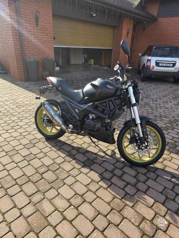 Black Magpower Bombers 2023 in Klaipeda, with an engine capacity of 50.00 L and mileage of 9 thousand km for 1299 €, photo 4 on AUTOMOTO.COM.LV