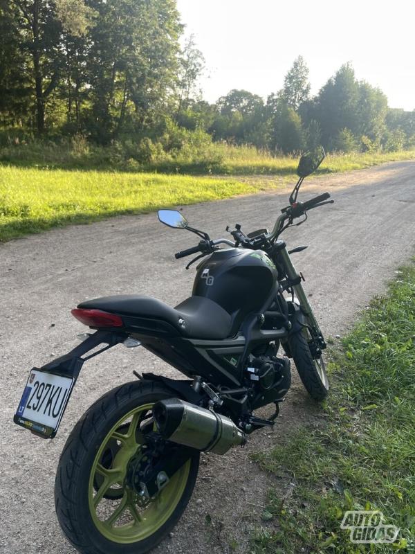 Melns Magpower Bombers 2024 Viļņa, ar dzinēja tilpumu 0.05 L un nobraukumu 5 tūkst. km par 1400 €, foto 4 vietnē AUTOMOTO.COM.LV