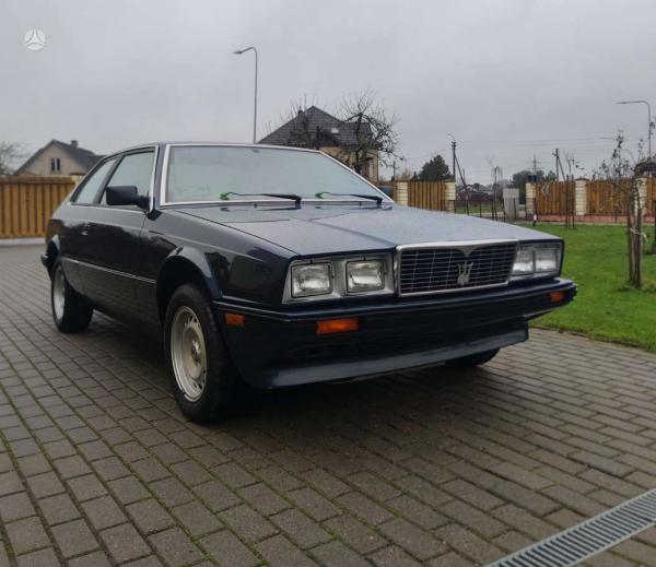 Zils Maserati Biturbo 1984 Šauļi, ar dzinēja tilpumu 2.50 L un nobraukumu 63 tūkst. km par 9900 €, foto 2 vietnē AUTOMOTO.COM.LV