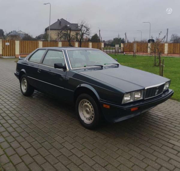 Zils Maserati Biturbo 1984 Šauļi, ar dzinēja tilpumu 2.50 L un nobraukumu 63 tūkst. km par 9900 €, foto 4 vietnē AUTOMOTO.COM.LV