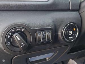 Melns Maserati Ghibli 2016 Viļņa, ar dzinēja tilpumu 3.00 L un nobraukumu 234 tūkst. km par 18000 €, foto 16 vietnē AUTOMOTO.COM.LV