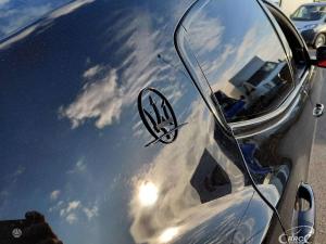 Black Maserati Ghibli 2016 in Vilnius, with an engine capacity of 2.98 L and mileage of 101 thousand km for 18900 €, photo 14 on AUTOMOTO.COM.LV