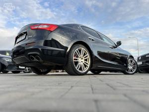 Melns Maserati Ghibli 2018 Kauņa, ar dzinēja tilpumu 3.00 L un nobraukumu 22 tūkst. km par 29000 €, foto 3 vietnē AUTOMOTO.COM.LV