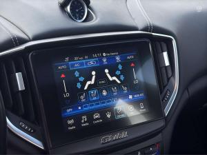 Melns Maserati Ghibli 2019 Kauņa, ar dzinēja tilpumu 3.00 L un nobraukumu 96 tūkst. km par 30999 €, foto 18 vietnē AUTOMOTO.COM.LV