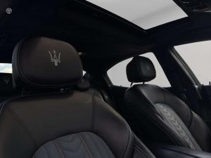 Melns Maserati Ghibli 2019 Kauņa, ar dzinēja tilpumu 3.00 L un nobraukumu 96 tūkst. km par 30999 €, foto 10 vietnē AUTOMOTO.COM.LV