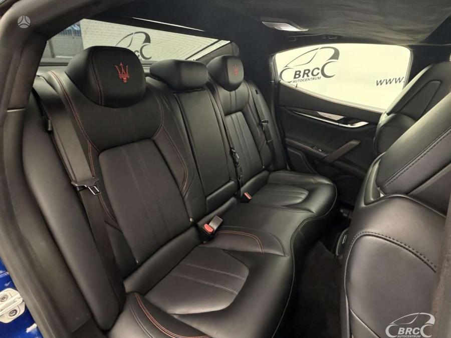 Zils Maserati Ghibli 2019 Viļņa, ar dzinēja tilpumu 2.98 L un nobraukumu 65 tūkst. km par 29900 €, foto 15 vietnē AUTOMOTO.COM.LV