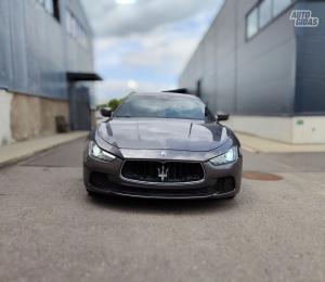 Grey Maserati Ghibli 2014 in Vilnius, with an engine capacity of 3.00 L and mileage of 150 thousand km for 14850 €, photo 17 on AUTOMOTO.COM.LV