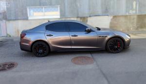 Grey Maserati Ghibli 2014 in Vilnius, with an engine capacity of 3.00 L and mileage of 150 thousand km for 14850 €, photo 22 on AUTOMOTO.COM.LV