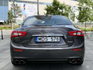 Grey Maserati Ghibli 2017 in Vilnius, with an engine capacity of 2.98 L and mileage of 63 thousand km for 20500 €, photo 9 on AUTOMOTO.COM.LV