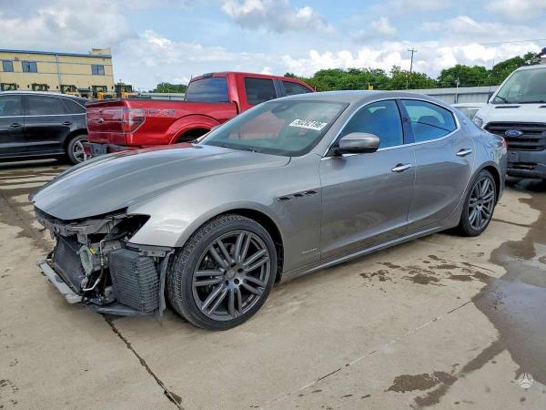 Grey Maserati Ghibli 2018 in Telschi, with an engine capacity of 2.98 L and mileage of 96 thousand km for 16500 €, photo 3 on AUTOMOTO.COM.LV