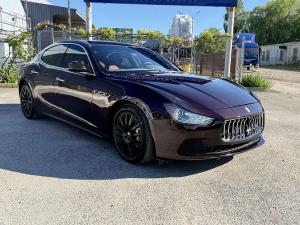Red Maserati Ghibli 2015 in Siauliai, with an engine capacity of 2.98 L and mileage of 152 thousand km for 6499 €, photo 3 on AUTOMOTO.COM.LV