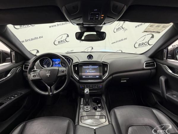 Maserati Ghibli 2019 Viļņa, ar dzinēja tilpumu 2.98 L un nobraukumu 126 tūkst. km par 27900 €, foto 4 vietnē AUTOMOTO.COM.LV