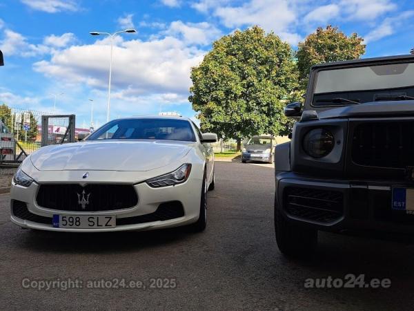 Balts Maserati Ghibli 2014 Tallina, ar dzinēja tilpumu 3.00 L un nobraukumu 35 tūkst. km par 36000 €, foto 5 vietnē AUTOMOTO.COM.LV