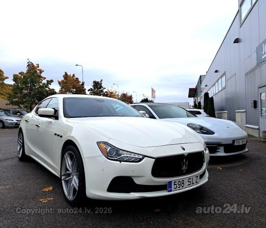 White Maserati Ghibli 2014 in Tallinn, with an engine capacity of 3.00 L and mileage of 35 thousand km for 31900 €, photo 24 on AUTOMOTO.COM.LV