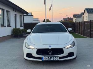 Balts Maserati Ghibli 2014 Mažeikiai, ar dzinēja tilpumu 2.99 L un nobraukumu 196 tūkst. km par 15500 €, foto  vietnē AUTOMOTO.COM.LV