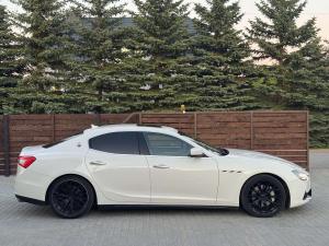 Balts Maserati Ghibli 2014 Mažeikiai, ar dzinēja tilpumu 2.99 L un nobraukumu 196 tūkst. km par 15500 €, foto 5 vietnē AUTOMOTO.COM.LV