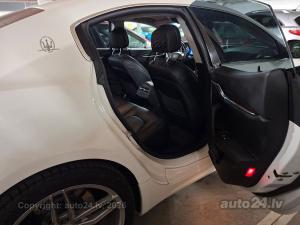 Balts Maserati Ghibli 2014 Tallina, ar dzinēja tilpumu 3.00 L un nobraukumu 35 tūkst. km par 29900 €, foto 14 vietnē AUTOMOTO.COM.LV