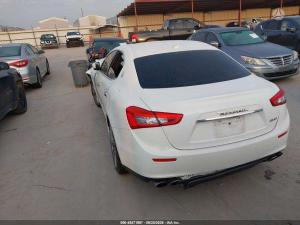 White Maserati Ghibli 2016 in Panevezys, with an engine capacity of 2.98 L and mileage of 114 thousand km for 7100 €, photo 4 on AUTOMOTO.COM.LV