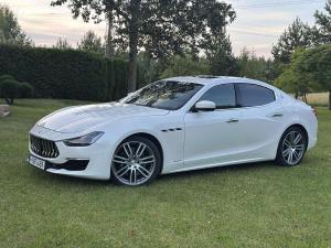 Balts Maserati Ghibli 2019 Viļņa, ar dzinēja tilpumu 2.98 L un nobraukumu 101 tūkst. km par 31200 €, foto 24 vietnē AUTOMOTO.COM.LV
