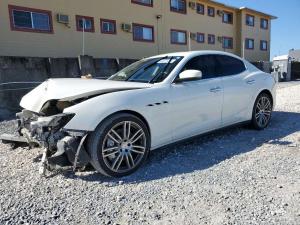 White Maserati Ghibli 2020 in Vilnius, with an engine capacity of 2.98 L and mileage of 96 thousand km for 7450 €, photo 5 on AUTOMOTO.COM.LV