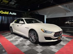 Balts Maserati Ghibli 2020 Viļņa, ar dzinēja tilpumu 2.98 L un nobraukumu 91 tūkst. km par 25000 €, foto 3 vietnē AUTOMOTO.COM.LV