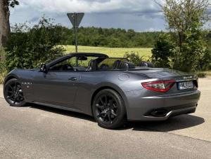 Grey Maserati GranCabrio 2014 in Vilnius, with an engine capacity of 4.69 L and mileage of 47 thousand km for 52000 €, photo 3 on AUTOMOTO.COM.LV