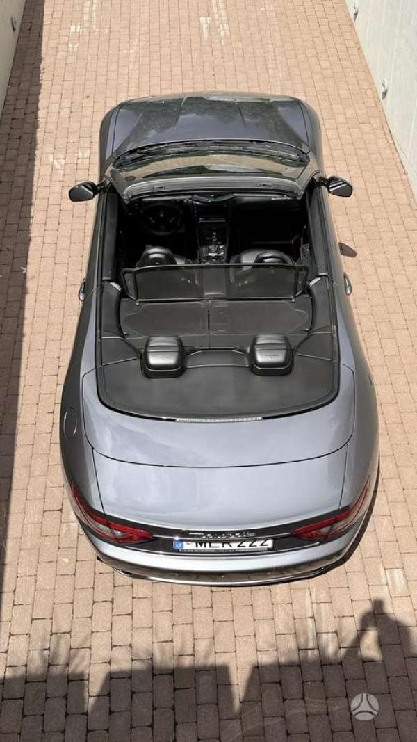 Pelēks Maserati GranCabrio 2014 Viļņa, ar dzinēja tilpumu 4.69 L un nobraukumu 47 tūkst. km par 52000 €, foto 4 vietnē AUTOMOTO.COM.LV