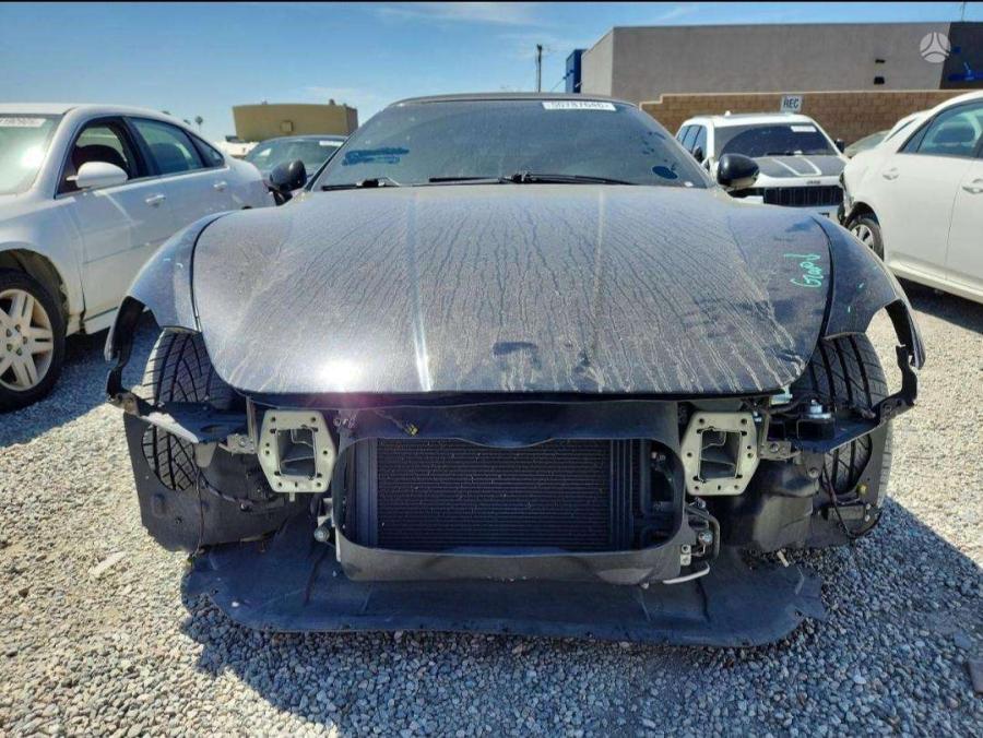Melns Maserati Granturismo 2016 Kauņa, ar dzinēja tilpumu 4.70 L un nobraukumu 40 tūkst. km par 22000 €, foto 7 vietnē AUTOMOTO.COM.LV