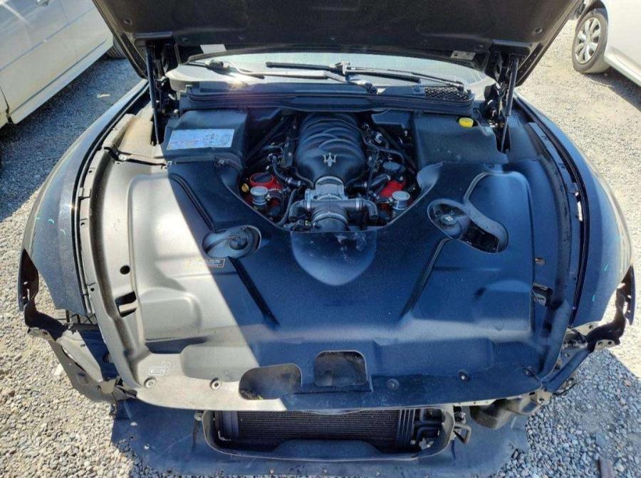 Melns Maserati Granturismo 2016 Kauņa, ar dzinēja tilpumu 4.70 L un nobraukumu 40 tūkst. km par 22000 €, foto 11 vietnē AUTOMOTO.COM.LV