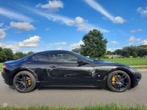 Melns Maserati Granturismo 2009 Kauņa, ar dzinēja tilpumu 4.69 L un nobraukumu 103 tūkst. km par 19000 €, foto 10 vietnē AUTOMOTO.COM.LV
