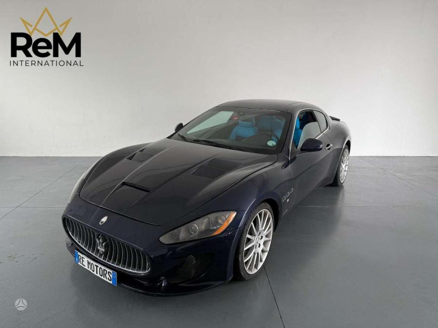 Zils Maserati Granturismo 2009 Kauņa, ar dzinēja tilpumu 4.70 L un nobraukumu 105 tūkst. km par 35900 €, foto 1 vietnē AUTOMOTO.COM.LV