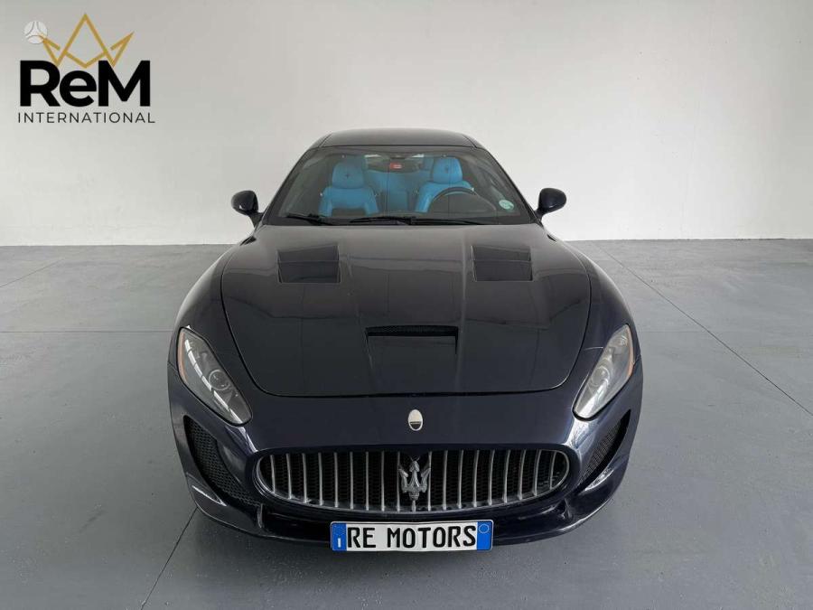 Zils Maserati Granturismo 2009 Kauņa, ar dzinēja tilpumu 4.70 L un nobraukumu 105 tūkst. km par 35900 €, foto 7 vietnē AUTOMOTO.COM.LV