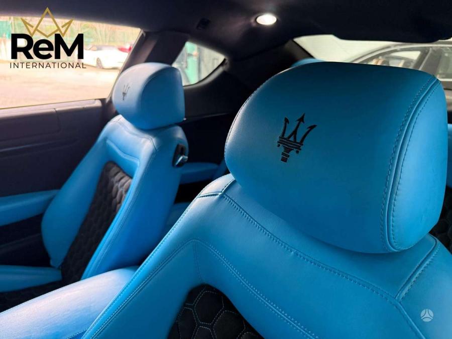 Zils Maserati Granturismo 2009 Kauņa, ar dzinēja tilpumu 4.70 L un nobraukumu 105 tūkst. km par 35900 €, foto 10 vietnē AUTOMOTO.COM.LV