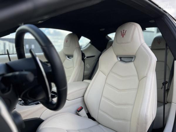 Maserati Granturismo 2017 in Vilnius, with an engine capacity of 4.70 L and mileage of 0 thousand km for 61990 €, photo 17 on AUTOMOTO.COM.LV
