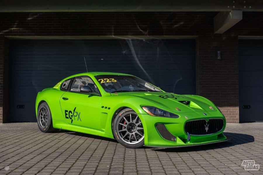 Zaļš Maserati Granturismo 2010 Marijampole, ar dzinēja tilpumu 4.70 L un nobraukumu 12 tūkst. km par 46950 €, foto 1 vietnē AUTOMOTO.COM.LV