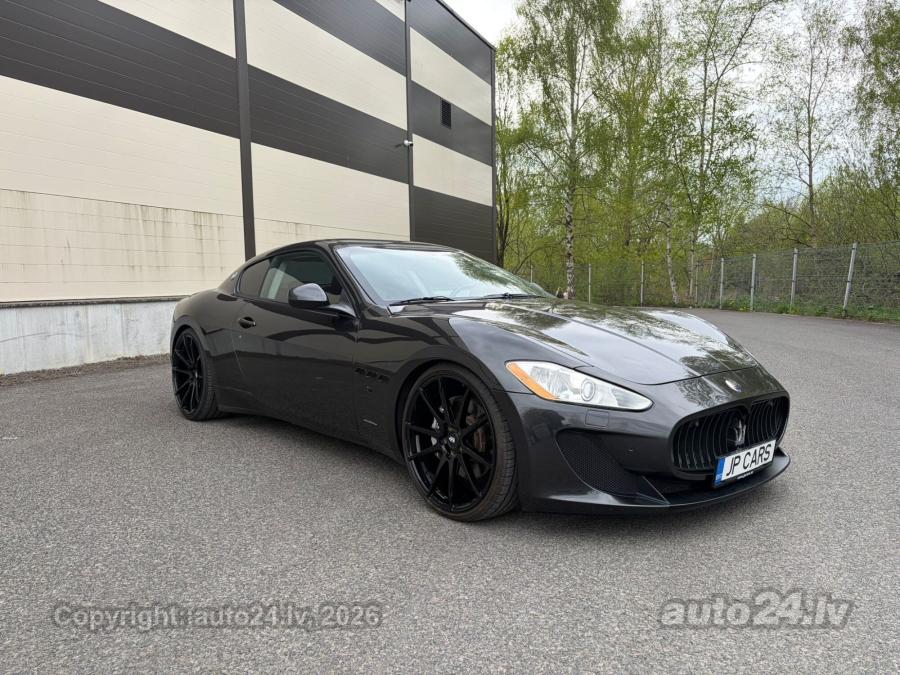 Grey Maserati Granturismo 2009 in Tallinn, with an engine capacity of 4.70 L and mileage of 84 thousand km for 26660 €, photo 1 on AUTOMOTO.COM.LV