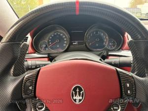 Grey Maserati Granturismo 2009 in Tallinn, with an engine capacity of 4.70 L and mileage of 84 thousand km for 26660 €, photo 11 on AUTOMOTO.COM.LV