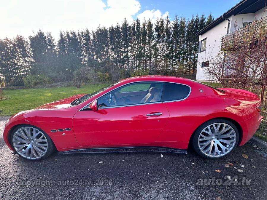 Red Maserati Granturismo 2008 in Tallinn, with an engine capacity of 4.20 L and mileage of 114 thousand km for 19900 €, photo 5 on AUTOMOTO.COM.LV