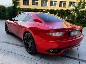 Red Maserati Granturismo 2008 in Vilnius, with an engine capacity of 4.24 L and mileage of 112 thousand km for 35000 €, photo 7 on AUTOMOTO.COM.LV